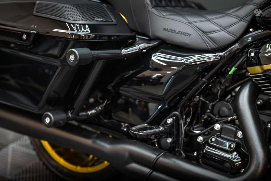 Harley-Davidson Road King 2021 in Kaunas, with an engine capacity of 1.90 L and mileage of 11 thousand km for 16500 €, photo 8 on AUTOMOTO.COM.LV