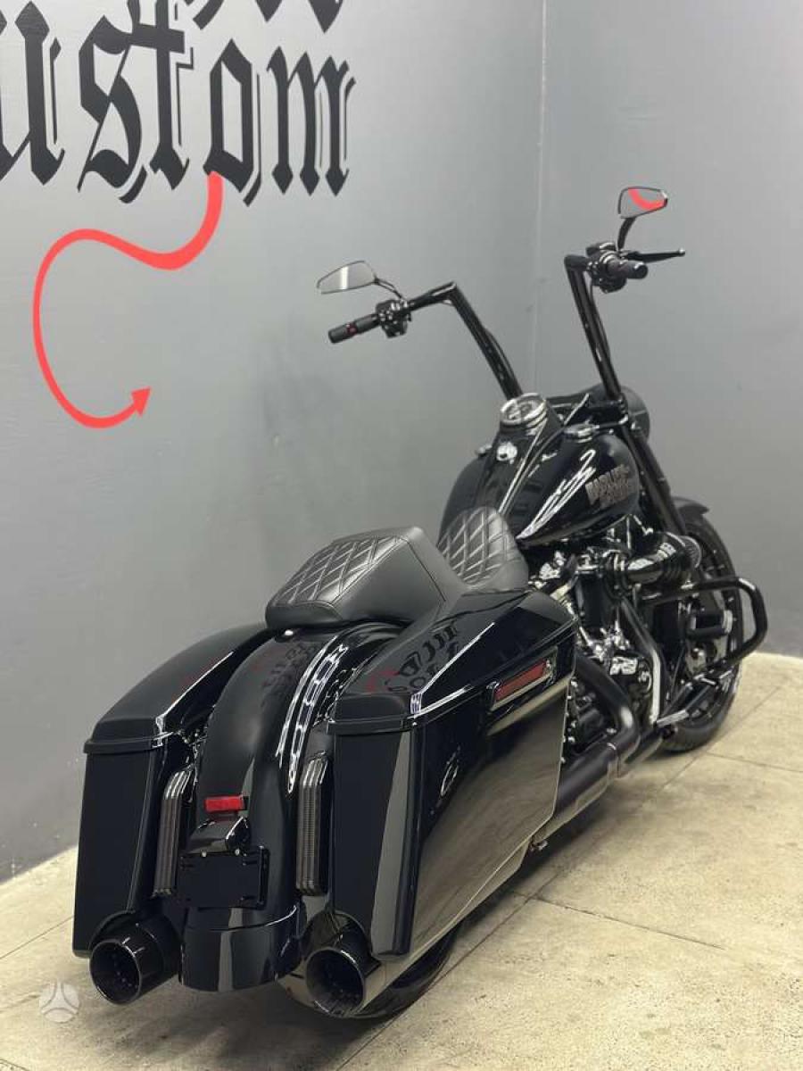 Harley-Davidson Road King 2025 in Kaunas, with an engine capacity of 1.87 L and mileage of 15 thousand km for 22990 €, photo 12 on AUTOMOTO.COM.LV