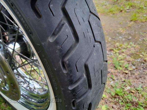 Sarkans Harley-Davidson Road King 2002 Tallina, ar dzinēja tilpumu 1.45 L un nobraukumu 55 tūkst. km par 7500 €, foto 11 vietnē AUTOMOTO.COM.LV