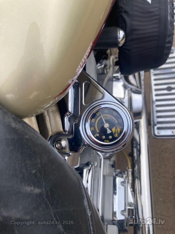 Dzeltens Harley-Davidson Road King 2003 Tartu, ar dzinēja tilpumu 1.69 L un nobraukumu 46 tūkst. km par 8700 €, foto 11 vietnē AUTOMOTO.COM.LV