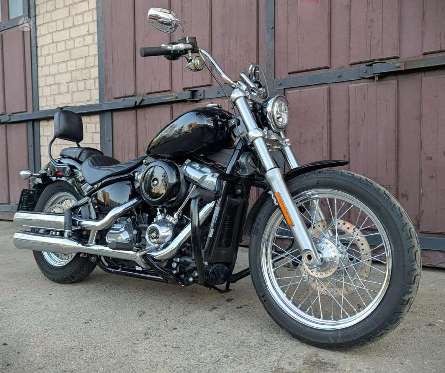 Melns Harley-Davidson Softail 2020 Kauņa, ar dzinēja tilpumu 1.75 L un nobraukumu 22 tūkst. km par 10500 €, foto 5 vietnē AUTOMOTO.COM.LV