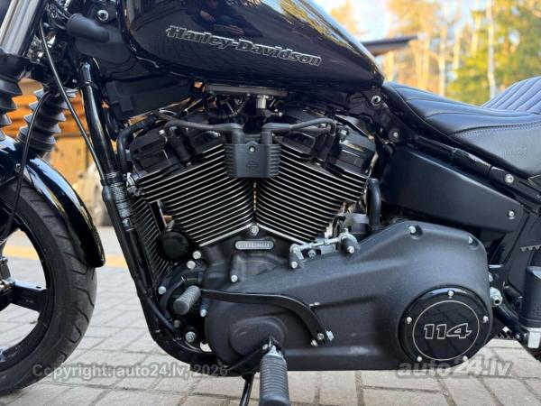 Melns Harley-Davidson Softail 2022 Tallina, ar dzinēja tilpumu 1.87 L un nobraukumu 39 tūkst. km par 12400 €, foto 3 vietnē AUTOMOTO.COM.LV