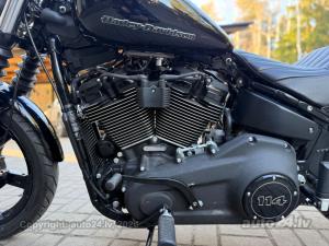 Black Harley-Davidson Softail 2022 in Tallinn, with an engine capacity of 1.87 L and mileage of 39 thousand km for 12400 €, photo 3 on AUTOMOTO.COM.LV