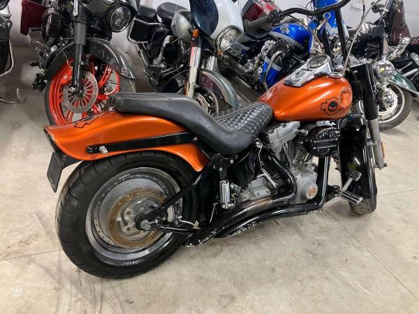 Harley-Davidson Softail 2002 in Siauliai, with an engine capacity of 1.45 L and mileage of 40 thousand km for 3900 €, photo 8 on AUTOMOTO.COM.LV