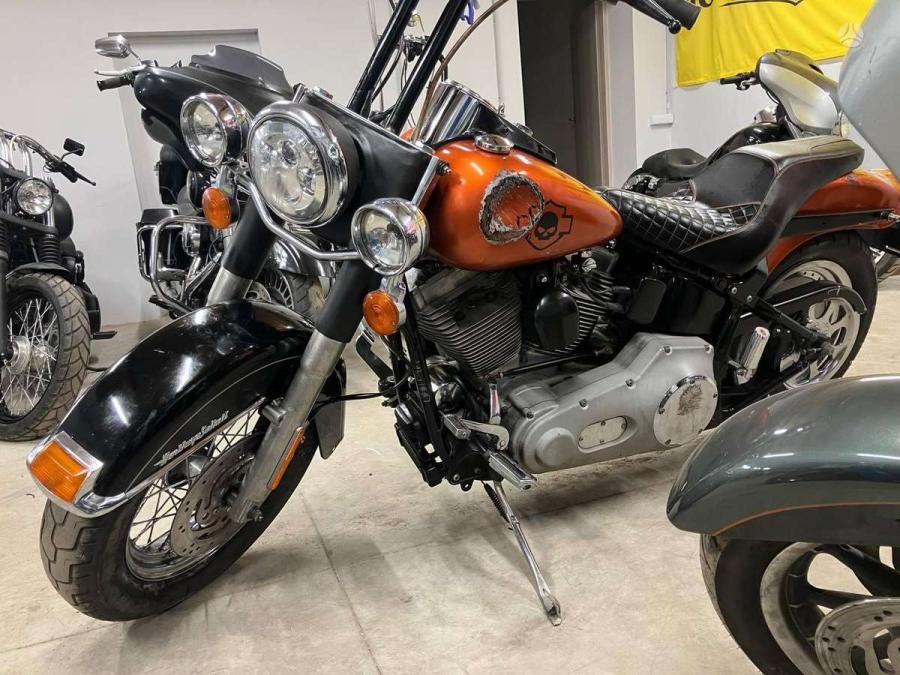 Harley-Davidson Softail 2002 Šauļi, ar dzinēja tilpumu 0.00 L un nobraukumu 40 tūkst. km par 4100 €, foto 4 vietnē AUTOMOTO.COM.LV