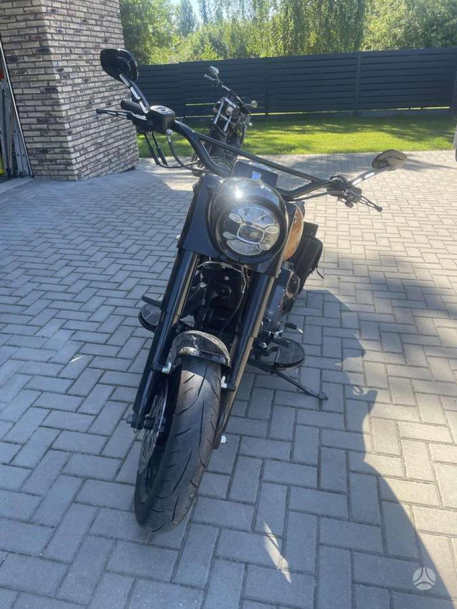 Harley-Davidson Softail 2006 Viļņa, ar dzinēja tilpumu 1.45 L un nobraukumu 28 tūkst. km par 7800 €, foto 3 vietnē AUTOMOTO.COM.LV
