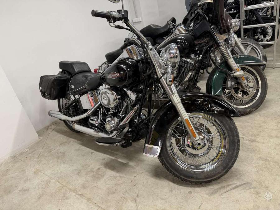 Harley-Davidson Softail 2008 Šauļi, ar dzinēja tilpumu 1.60 L un nobraukumu 18 tūkst. km par 4900 €, foto 1 vietnē AUTOMOTO.COM.LV