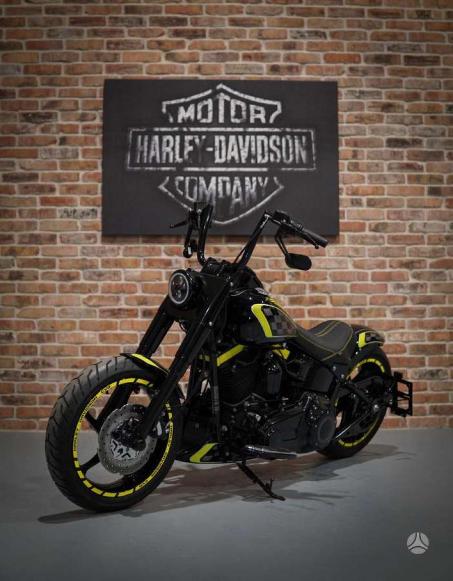 Harley-Davidson Softail 2012 in Kaunas, with an engine capacity of 1.80 L and mileage of 6 thousand km for 15555 €, photo 5 on AUTOMOTO.COM.LV