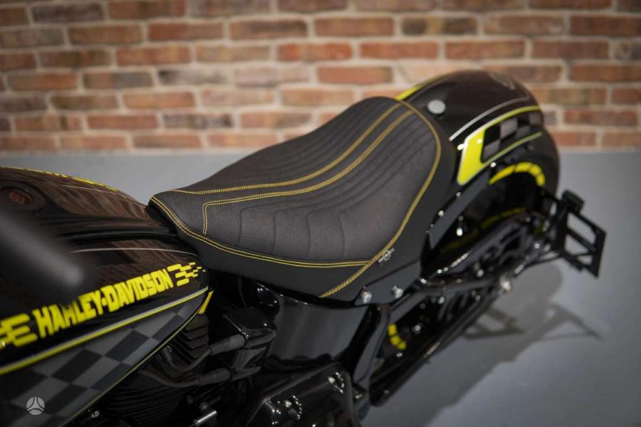 Harley-Davidson Softail 2012 in Kaunas, with an engine capacity of 1.80 L and mileage of 6 thousand km for 15555 €, photo 10 on AUTOMOTO.COM.LV
