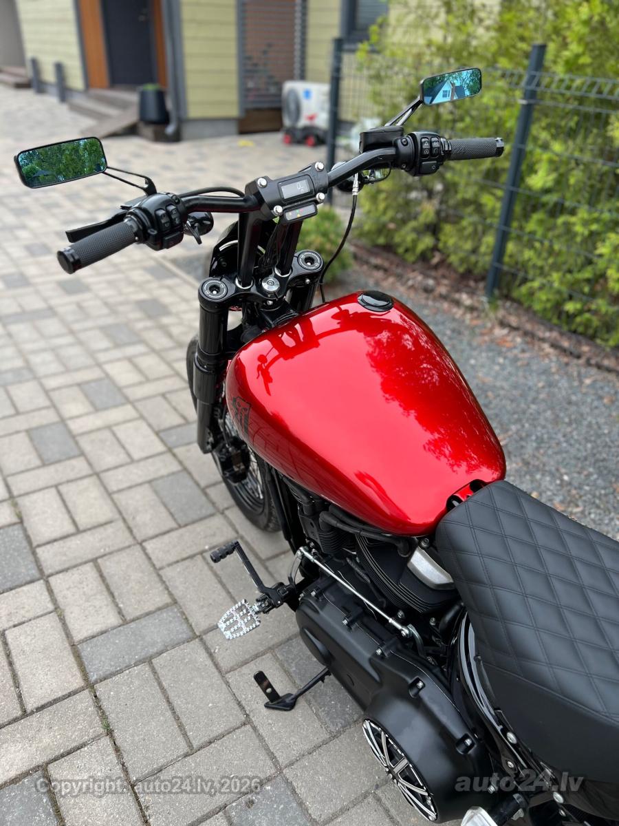 Harley-Davidson Softail 2018 in Tallinn, with an engine capacity of 1.75 L and mileage of 15 thousand km for 11900 €, photo 6 on AUTOMOTO.COM.LV