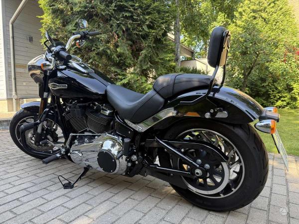 Черный Харли-Девидсон Sport Glide 2018 в Вильнюс, объемом двигателя 1.75 л и пробегом 8 тыс. км за 13500 €, фото 6 на AUTOMOTO.COM.LV