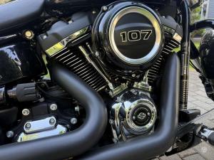 Черный Харли-Девидсон Sport Glide 2018 в Вильнюс, объемом двигателя 1.75 л и пробегом 8 тыс. км за 13500 €, фото 10 на AUTOMOTO.COM.LV