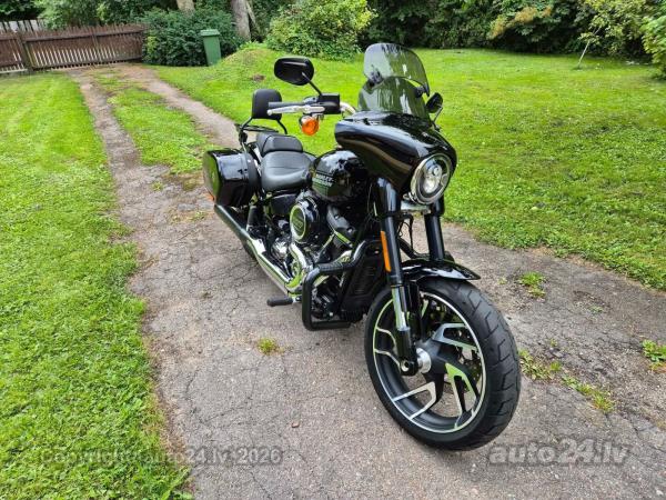 Черный Харли-Девидсон Sport Glide 2024 в Таллин, объемом двигателя 1.75 л и пробегом 20 тыс. км за 16000 €, фото 2 на AUTOMOTO.COM.LV
