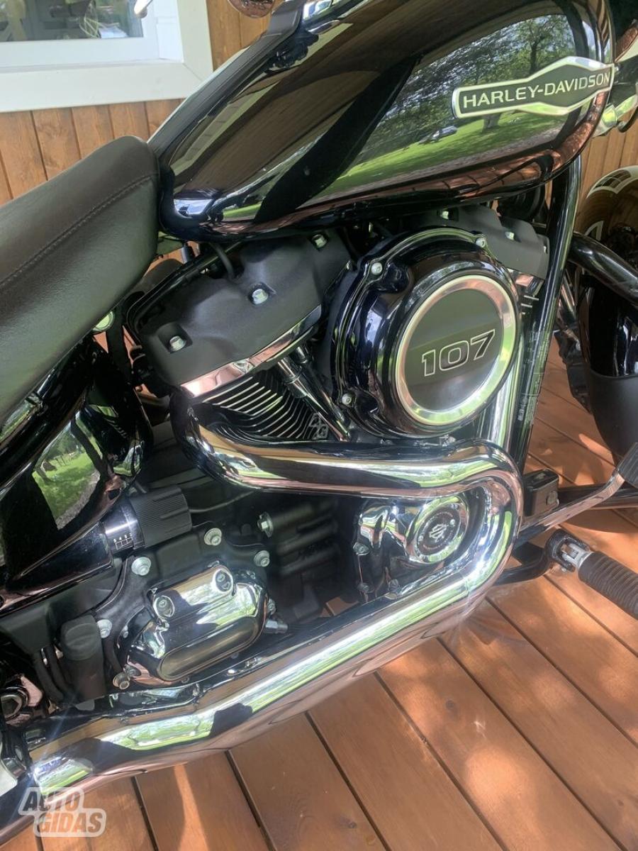 Harley-Davidson Sport Glide 2019 in Vilnius, with an engine capacity of 0.00 L and mileage of 7 thousand km for 13800 €, photo 5 on AUTOMOTO.COM.LV