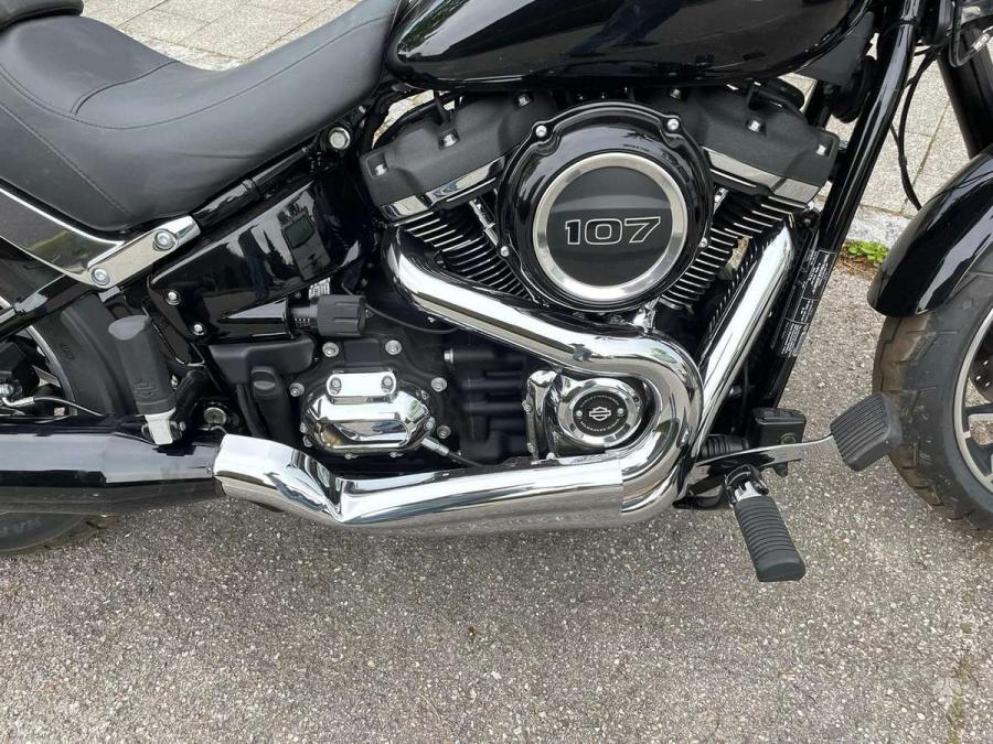 Harley-Davidson Sport Glide 2020 Tauragė, ar dzinēja tilpumu 1.70 L un nobraukumu 10 tūkst. km par 12200 €, foto 4 vietnē AUTOMOTO.COM.LV