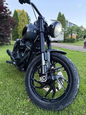 Harley-Davidson Sport Glide 2020 in Telschi, with an engine capacity of 0.00 L and mileage of 10 thousand km for 12000 €, photo 5 on AUTOMOTO.COM.LV