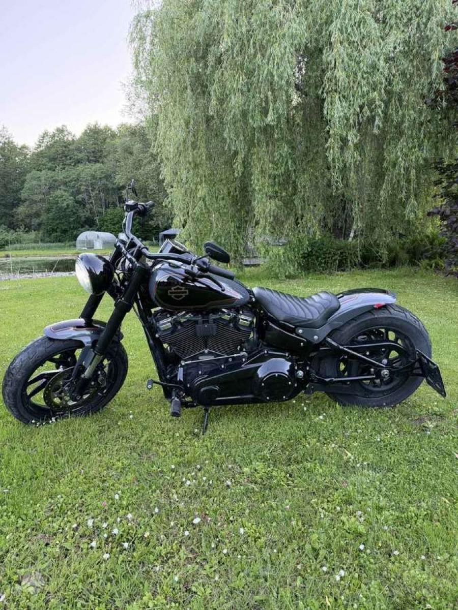 Harley-Davidson Sport Glide 2020 in Telschi, with an engine capacity of 0.00 L and mileage of 10 thousand km for 12000 €, photo 12 on AUTOMOTO.COM.LV