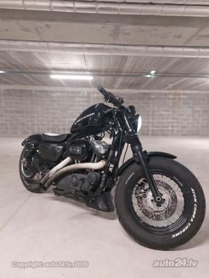 Black Harley-Davidson Sportster 1200 2013 in Tallinn, with an engine capacity of 1.20 L and mileage of 22 thousand km for 7700 €, photo 8 on AUTOMOTO.COM.LV