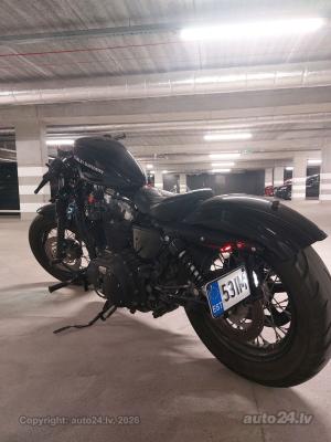 Black Harley-Davidson Sportster 1200 2013 in Tallinn, with an engine capacity of 1.20 L and mileage of 22 thousand km for 7700 €, photo 9 on AUTOMOTO.COM.LV