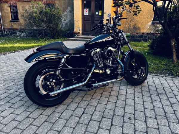 Harley-Davidson Sportster 1200 2014 in Riga, with an engine capacity of 1.20 L and mileage of 0 thousand km for 7750 €, photo 5 on AUTOMOTO.COM.LV