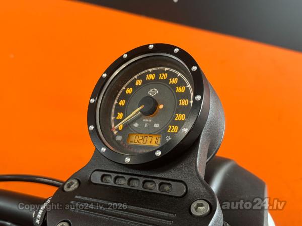 Melns Harley-Davidson Sportster 883 2014 Tartu, ar dzinēja tilpumu 0.88 L un nobraukumu 33 tūkst. km par 8350 €, foto 7 vietnē AUTOMOTO.COM.LV