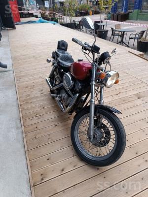 Harley-Davidson Sportster 883 1994 in Riga, with an engine capacity of 0.88 L and mileage of 0 thousand km for 3999 €, photo 4 on AUTOMOTO.COM.LV