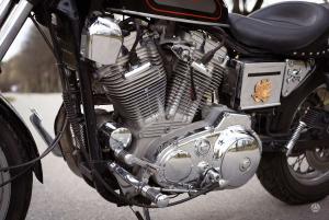 Black Harley-Davidson Sportster 1986 in Riga, with an engine capacity of 0.88 L and mileage of 97 thousand km for 4200 €, photo 9 on AUTOMOTO.COM.LV