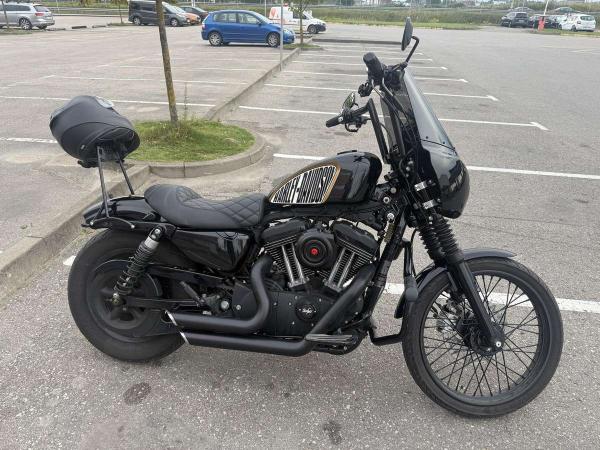 Black Harley-Davidson Sportster 2007 in Vilnius, with an engine capacity of 1.20 L and mileage of 35 thousand km for 6300 €, photo 1 on AUTOMOTO.COM.LV