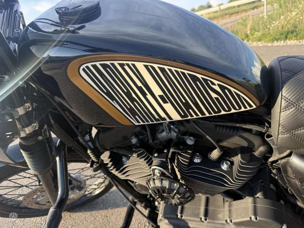Black Harley-Davidson Sportster 2007 in Vilnius, with an engine capacity of 1.20 L and mileage of 35 thousand km for 6300 €, photo 4 on AUTOMOTO.COM.LV
