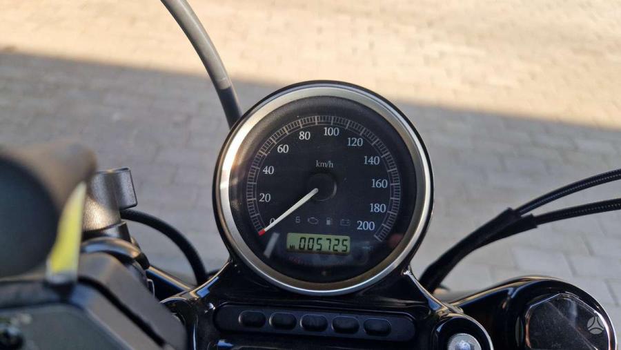 Melns Harley-Davidson Sportster 2010 Klaipėda, ar dzinēja tilpumu 1.20 L un nobraukumu 9 tūkst. km par 9800 €, foto 11 vietnē AUTOMOTO.COM.LV