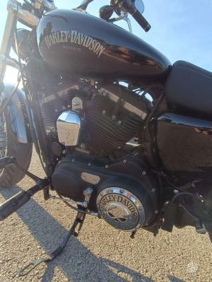 Black Harley-Davidson Sportster 2014 in Pagegiai, with an engine capacity of 1.20 L and mileage of 46 thousand km for 9100 €, photo 21 on AUTOMOTO.COM.LV