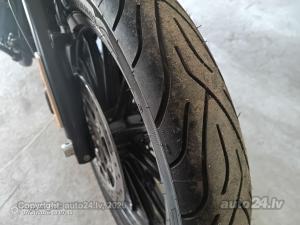 Black Harley-Davidson Sportster 2015 in Tallinn, with an engine capacity of 0.83 L and mileage of 16 thousand km for 7500 €, photo 6 on AUTOMOTO.COM.LV