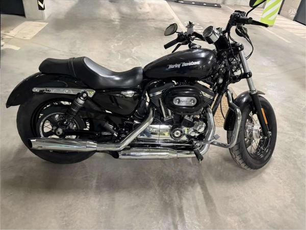 Черный Харли-Девидсон Sportster 2018 в Вильнюс, объемом двигателя 1.20 л и пробегом 15 тыс. км за 6900 €, фото 1 на AUTOMOTO.COM.LV