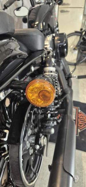 Black Harley-Davidson Sportster 2019 in Kaunas, with an engine capacity of 1.20 L and mileage of 10 thousand km for 7600 €, photo 6 on AUTOMOTO.COM.LV