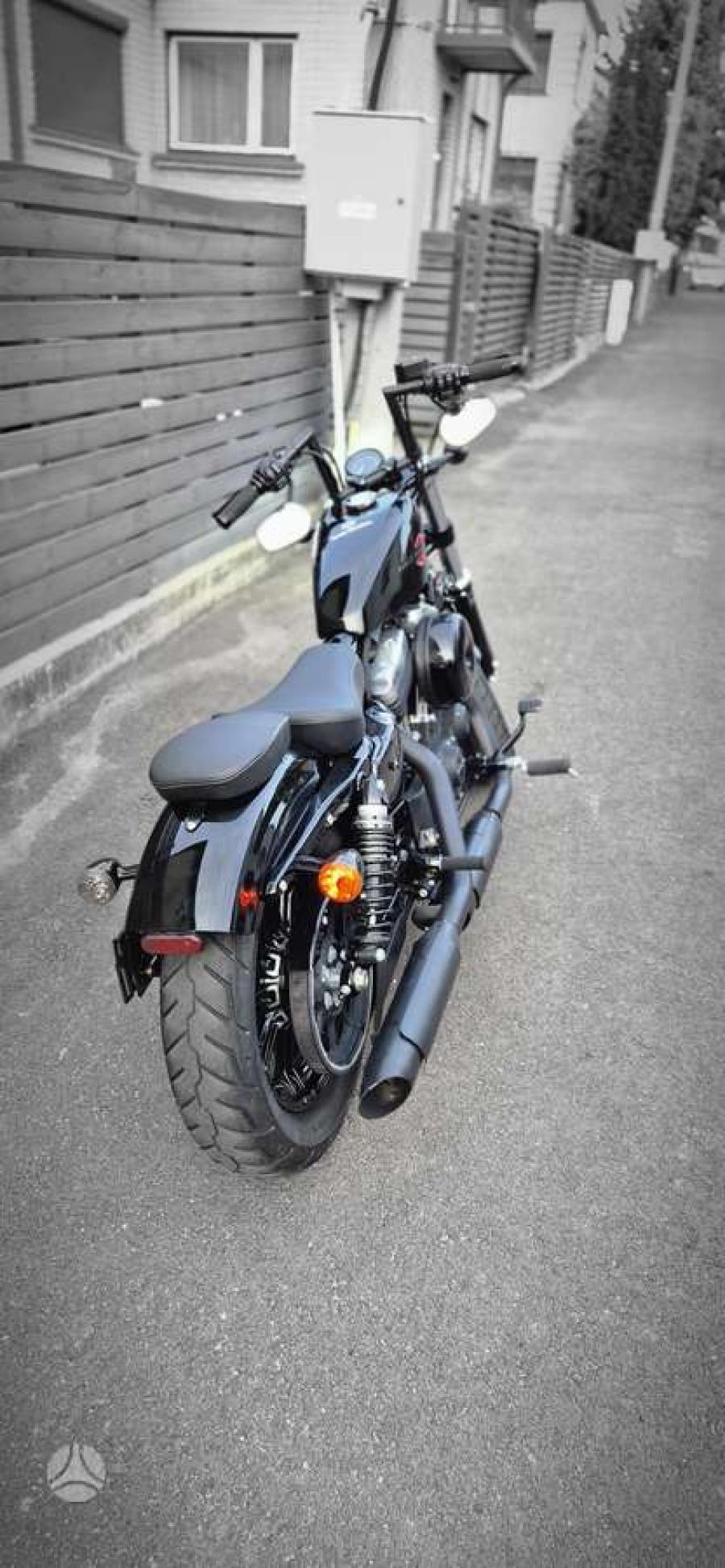 Black Harley-Davidson Sportster 2019 in Kaunas, with an engine capacity of 1.20 L and mileage of 10 thousand km for 7600 €, photo 24 on AUTOMOTO.COM.LV