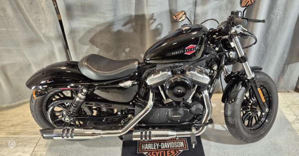 Black Harley-Davidson Sportster 2021 in Kaunas, with an engine capacity of 0.00 L and mileage of 12 thousand km for 7800 €, photo 2 on AUTOMOTO.COM.LV
