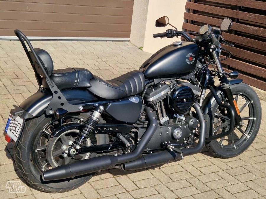 Black Harley-Davidson Sportster 2021 in Klaipeda, with an engine capacity of 0.88 L and mileage of 9 thousand km for 6890 €, photo 1 on AUTOMOTO.COM.LV