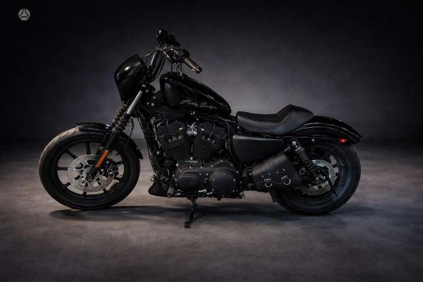 Black Harley-Davidson Sportster 2021 in Siauliai, with an engine capacity of 1.20 L and mileage of 18 thousand km for 7600 €, photo 1 on AUTOMOTO.COM.LV