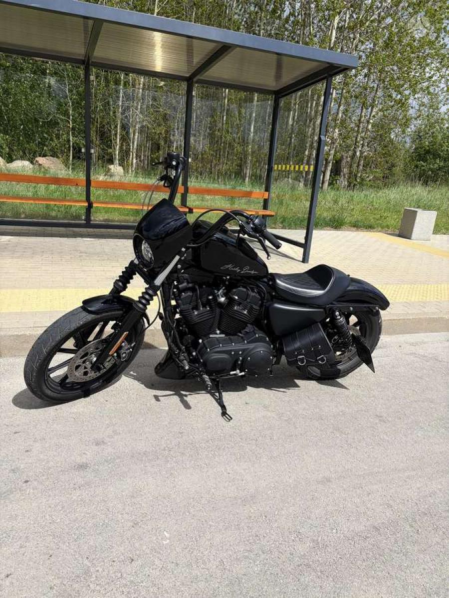 Black Harley-Davidson Sportster 2021 in Siauliai, with an engine capacity of 1.20 L and mileage of 18 thousand km for 7600 €, photo 6 on AUTOMOTO.COM.LV