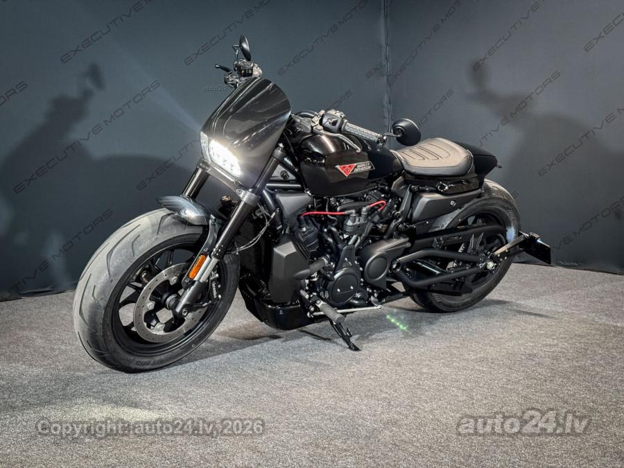 Черный Харли-Девидсон Sportster 2025 в Таллин, объемом двигателя 1.25 л и пробегом 1 тыс. км за 18900 €, фото 4 на AUTOMOTO.COM.LV