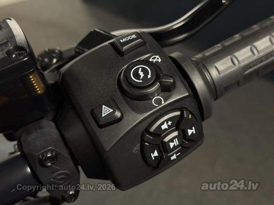 Черный Харли-Девидсон Sportster 2025 в Таллин, объемом двигателя 1.25 л и пробегом 1 тыс. км за 18900 €, фото 13 на AUTOMOTO.COM.LV