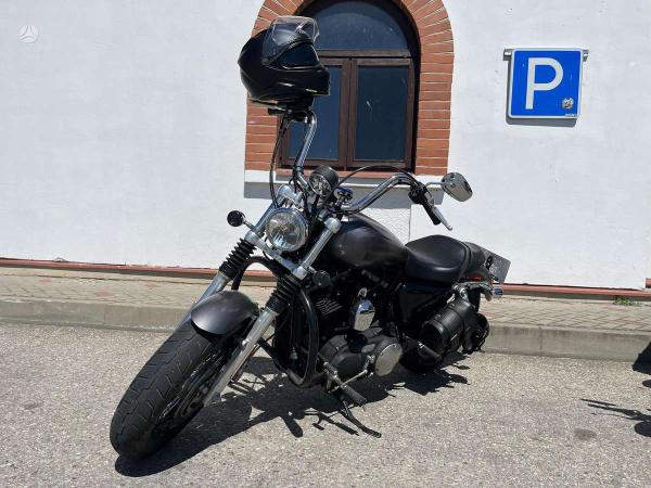 Pelēks Harley-Davidson Sportster 2016 Kauņa, ar dzinēja tilpumu 1.20 L un nobraukumu 26 tūkst. km par 6300 €, foto 2 vietnē AUTOMOTO.COM.LV
