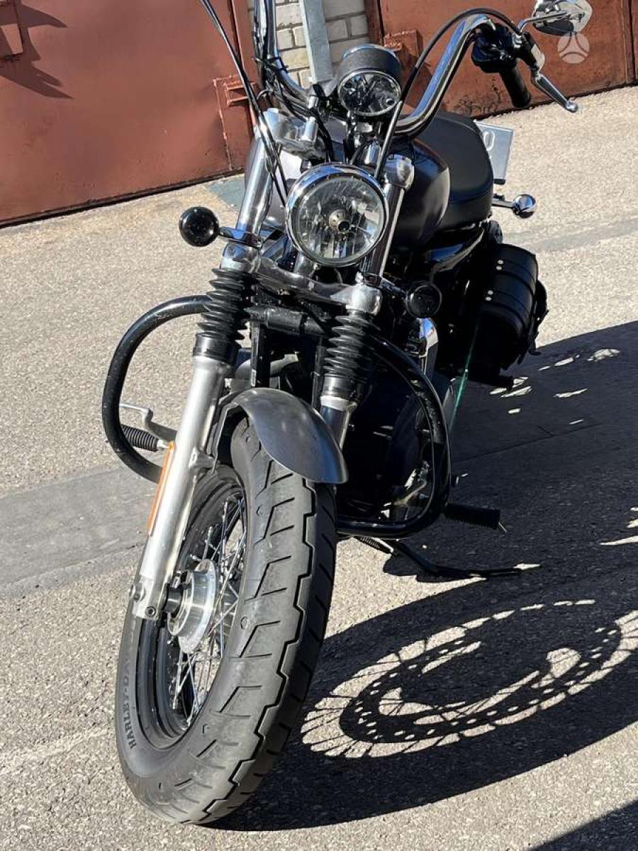 Pelēks Harley-Davidson Sportster 2016 Kauņa, ar dzinēja tilpumu 1.20 L un nobraukumu 26 tūkst. km par 6300 €, foto 9 vietnē AUTOMOTO.COM.LV