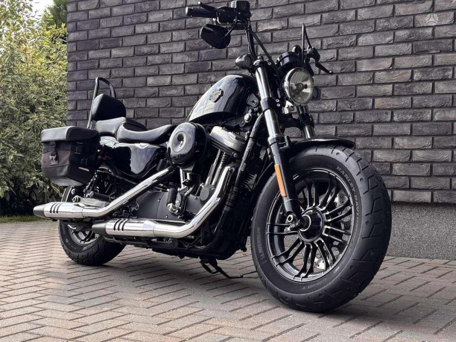 Харли-Девидсон Sportster 2016 в Вильнюс, объемом двигателя 1.20 л и пробегом 13 тыс. км за 6950 €, фото 6 на AUTOMOTO.COM.LV