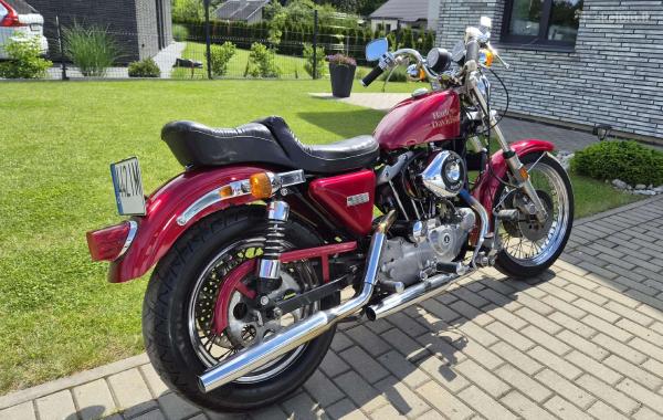 Red Harley-Davidson Sportster 1979 in Kaunas, with an engine capacity of 1.00 L and mileage of 1000 thousand km for 6750 €, photo 3 on AUTOMOTO.COM.LV