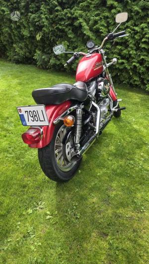 Red Harley-Davidson Sportster 1997 in Kaunas, with an engine capacity of 0.88 L and mileage of 64 thousand km for 3900 €, photo 18 on AUTOMOTO.COM.LV