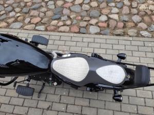 Melns Harley-Davidson Springer 2013 Kauņa, ar dzinēja tilpumu 0.00 L un nobraukumu 13 tūkst. km par 6990 €, foto 3 vietnē AUTOMOTO.COM.LV