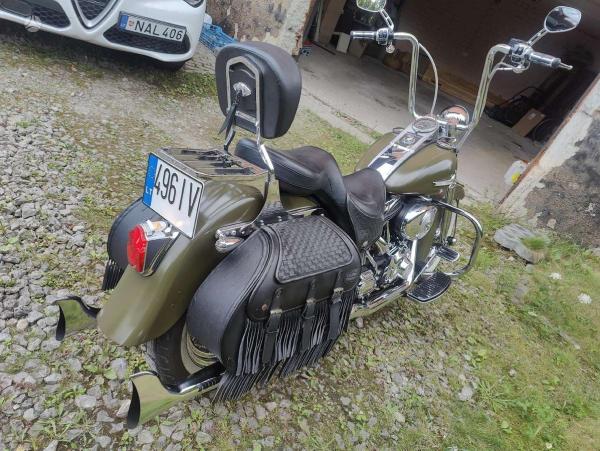 Harley-Davidson Springer 2001 Panevēža, ar dzinēja tilpumu 1.45 L un nobraukumu 50 tūkst. km par 8500 €, foto 5 vietnē AUTOMOTO.COM.LV