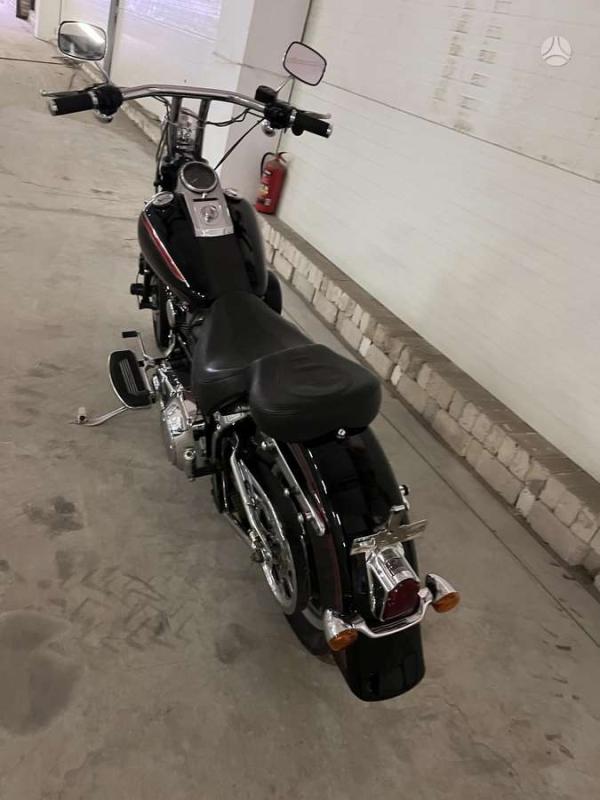 Harley-Davidson Springer 2005 in Siauliai, with an engine capacity of 1.45 L and mileage of 28 thousand km for 7506 €, photo 3 on AUTOMOTO.COM.LV