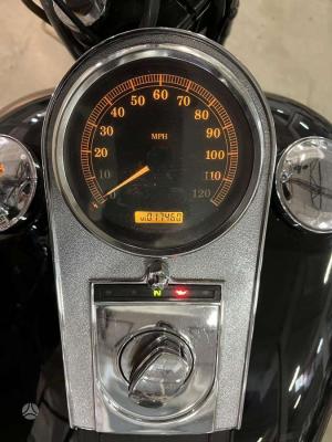Harley-Davidson Springer 2005 in Siauliai, with an engine capacity of 1.45 L and mileage of 28 thousand km for 7506 €, photo 17 on AUTOMOTO.COM.LV
